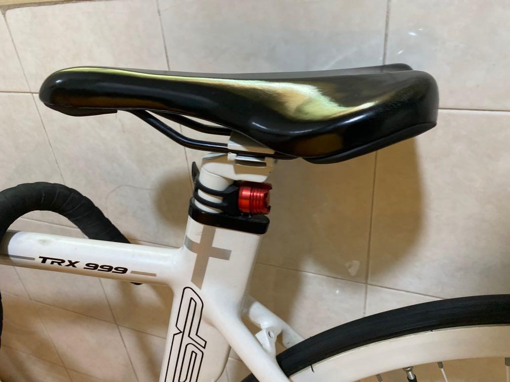 VISP bike frame and wheels, Sports Equipment, Bicycles & Parts ...