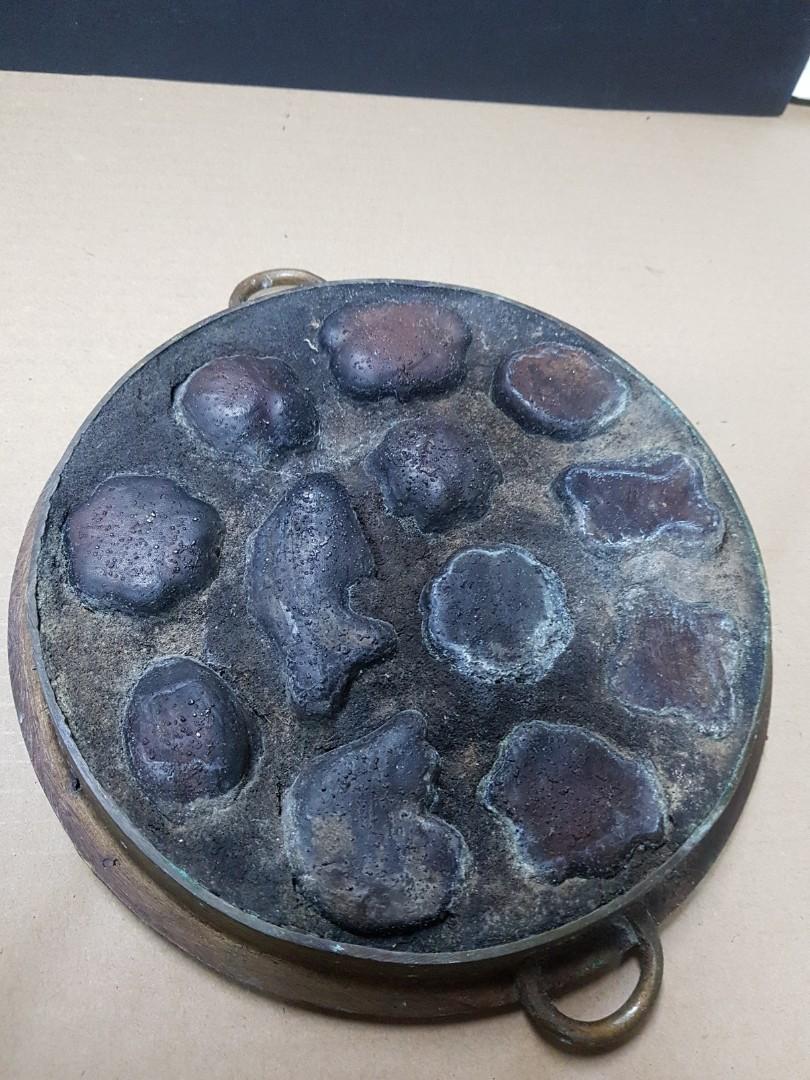 Brass kueh bahulu kuih bahlu mould, Hobbies & Toys, Memorabilia ...