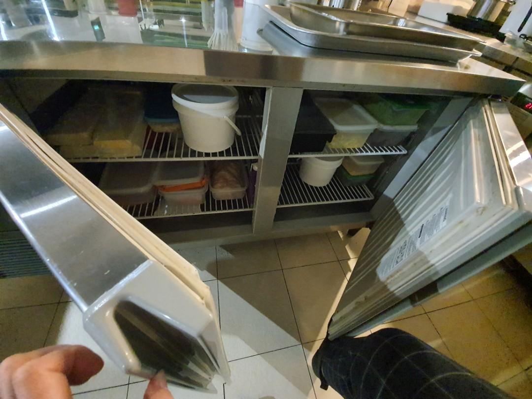 Countertop Chiller, Food & Drinks, Other Food & Drinks on Carousell