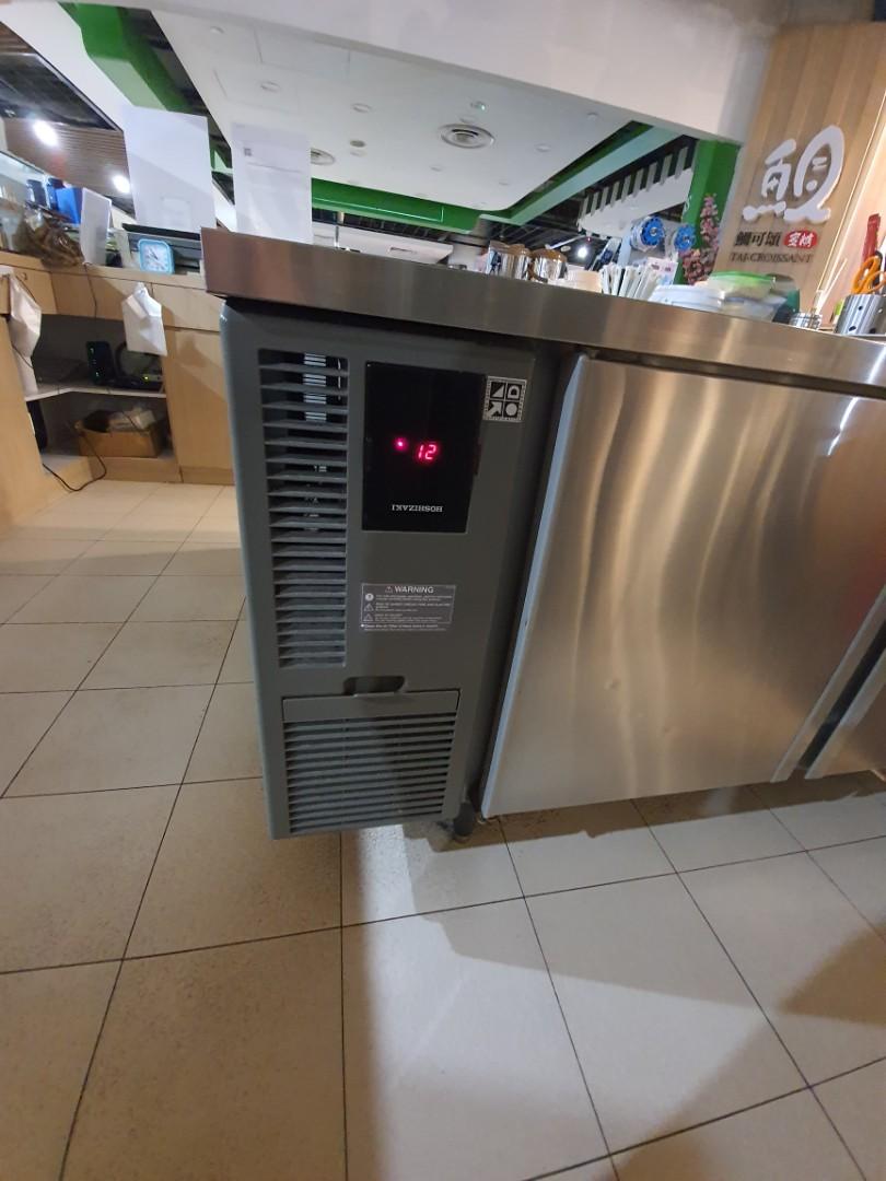 Countertop Chiller, Food & Drinks, Other Food & Drinks on Carousell