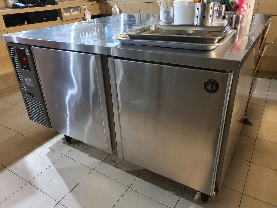 Countertop Chiller, Food & Drinks, Other Food & Drinks on Carousell