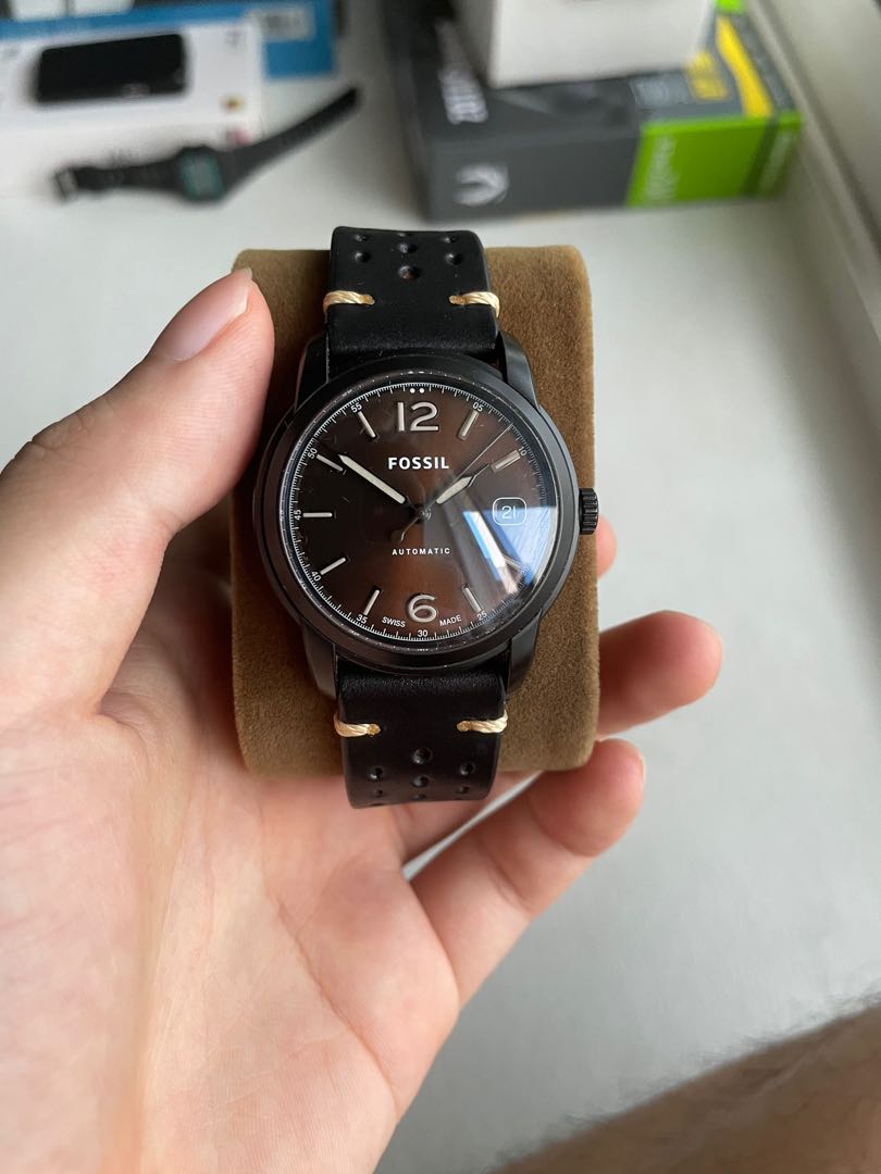 Fossil Swiss watch 38mm, Men's Fashion, Watches & Accessories, Watches ...