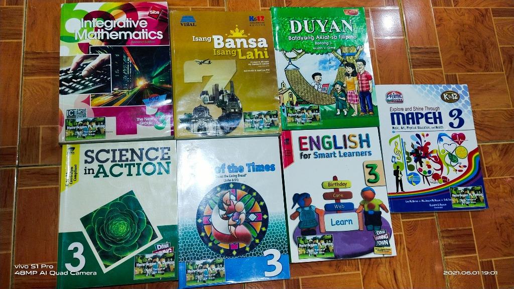 Grade 3 textbooks, Hobbies & Toys, Books & Magazines, Textbooks on ...