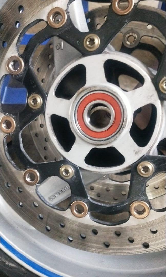 Hayabusa gen 2 wheel bearing replacement, Motorcycles, Motorcycle ...