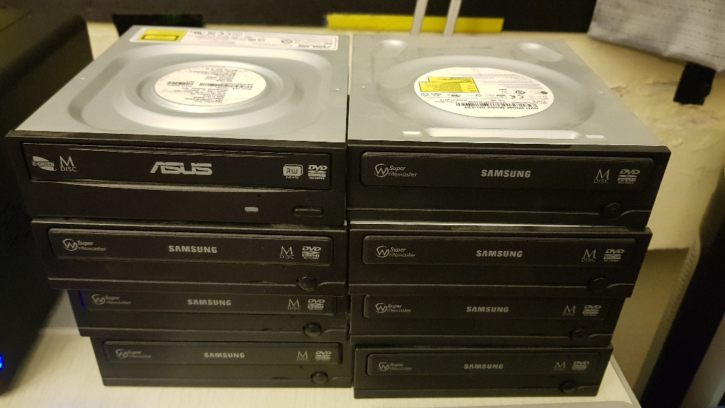 Internal DVD drives (SATA interface) - 8 units, Computers & Tech, Parts ...