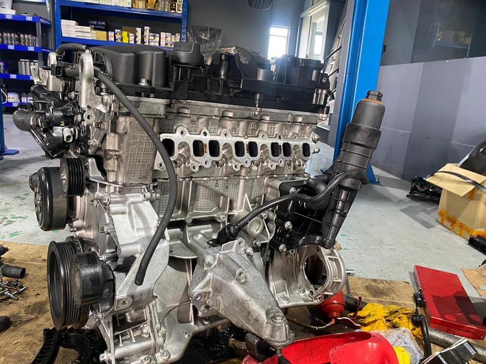 Mercedes w204/w207/w212 engine overhaul & replace cam gear, Car ...