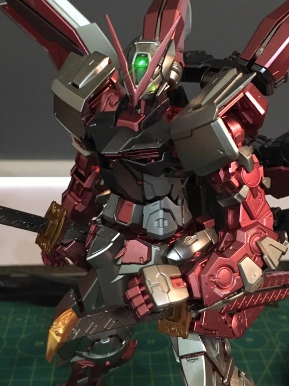 Gundam Astray Red Frame Kai Custom Mg 1/100 Part Gundam Astray Red