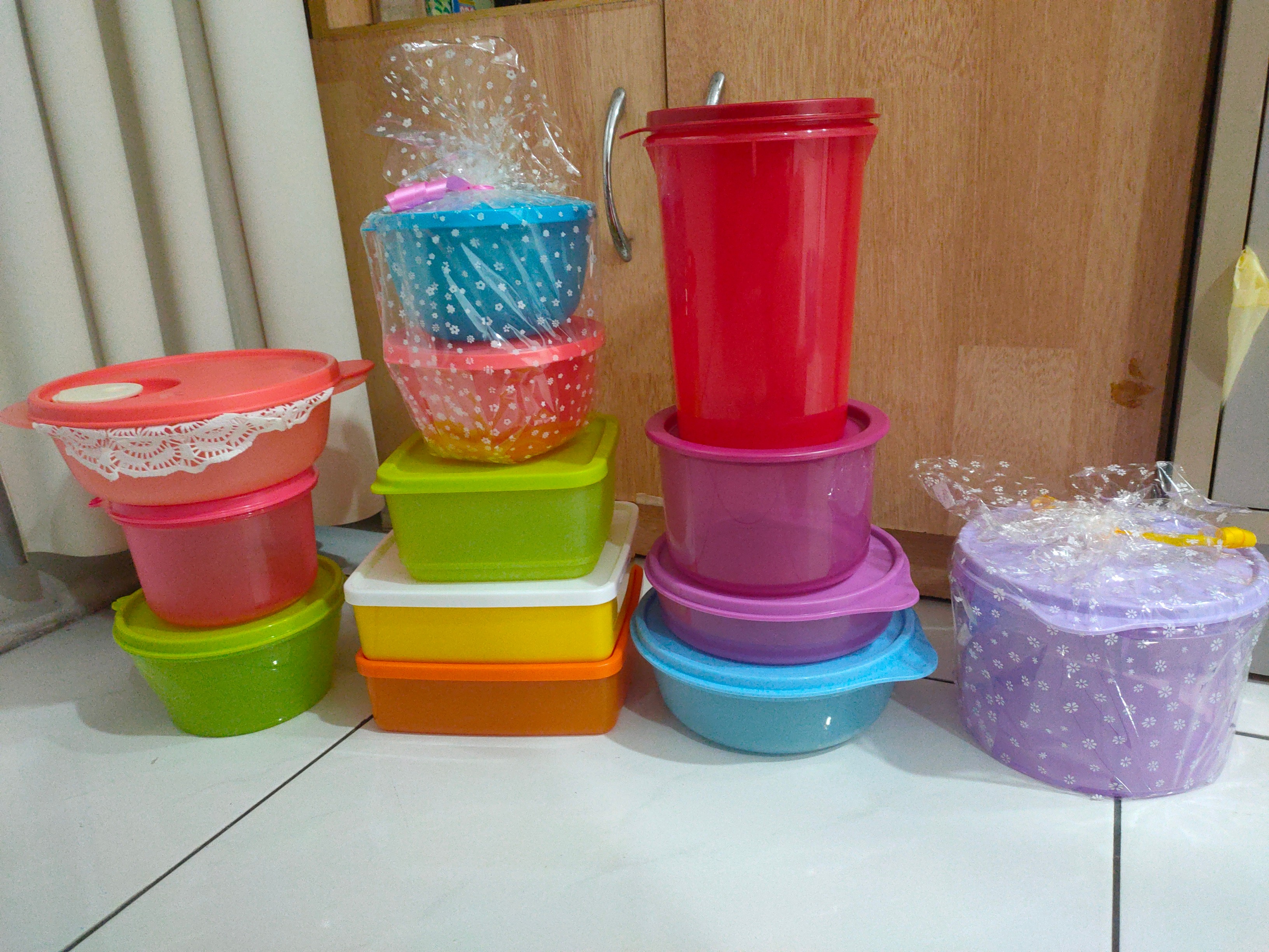Tupperware container, Furniture & Home Living, Home Improvement ...