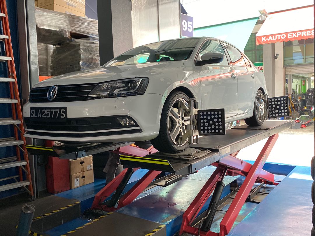 Volkswagen Golf 3D Alignment, Car Accessories, Tyres & Rims on Carousell