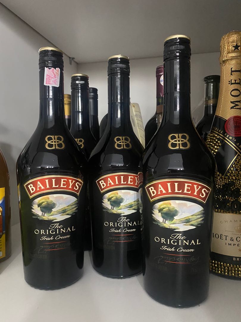 Baileys Botol Kosong (Bisa untuk hiasan/koleksi minuman keras), Makanan ...