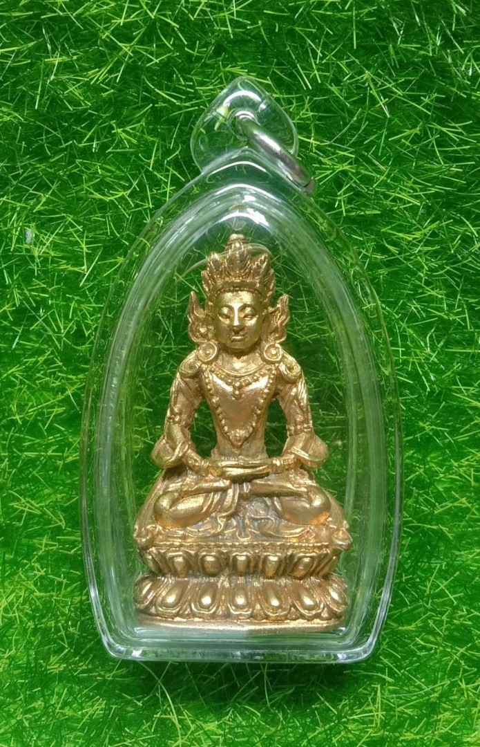 Phra kring Awalo/LP Kasem, Hobbies & Toys, Memorabilia & Collectibles ...