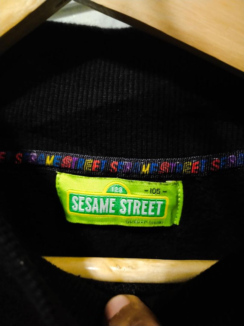 SESAME STREET TURTLE NECK, Men's Fashion, Coats, Jackets and Outerwear ...
