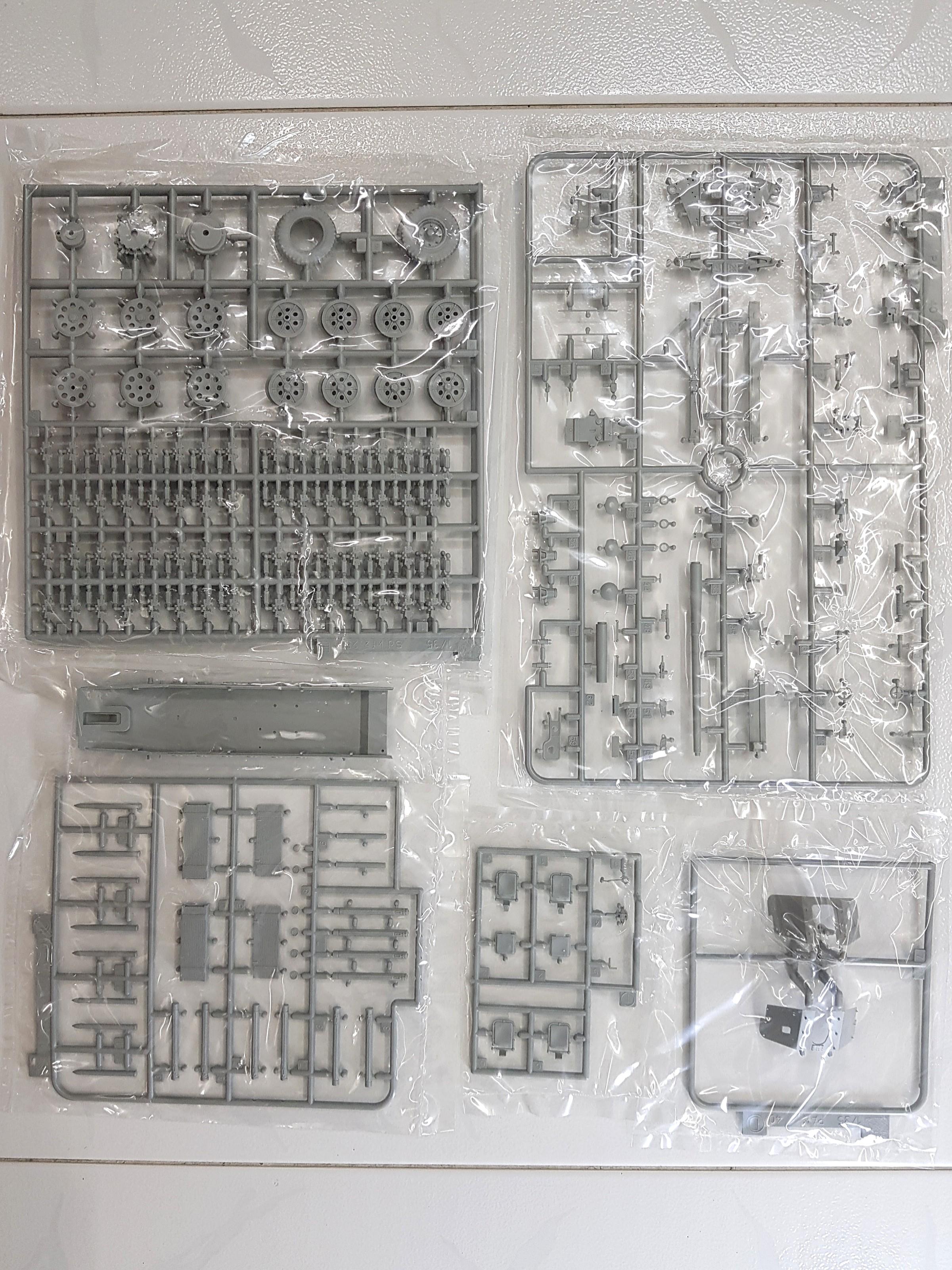 1/35 Dragon #6248 German Halftrack Sd Kfz 251/22 Ausf D c/w Bonus 4 ...