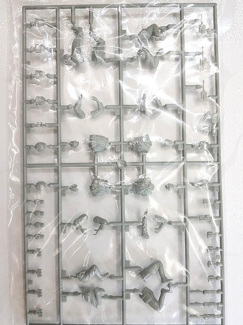 1/35 Dragon #6248 German Halftrack Sd Kfz 251/22 Ausf D c/w Bonus 4 ...