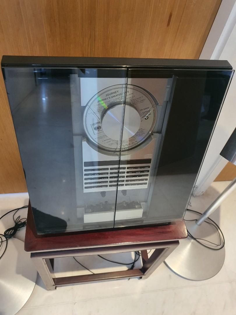 Beosound CD player, Bang & Olufsen with standing speakers, Audio ...