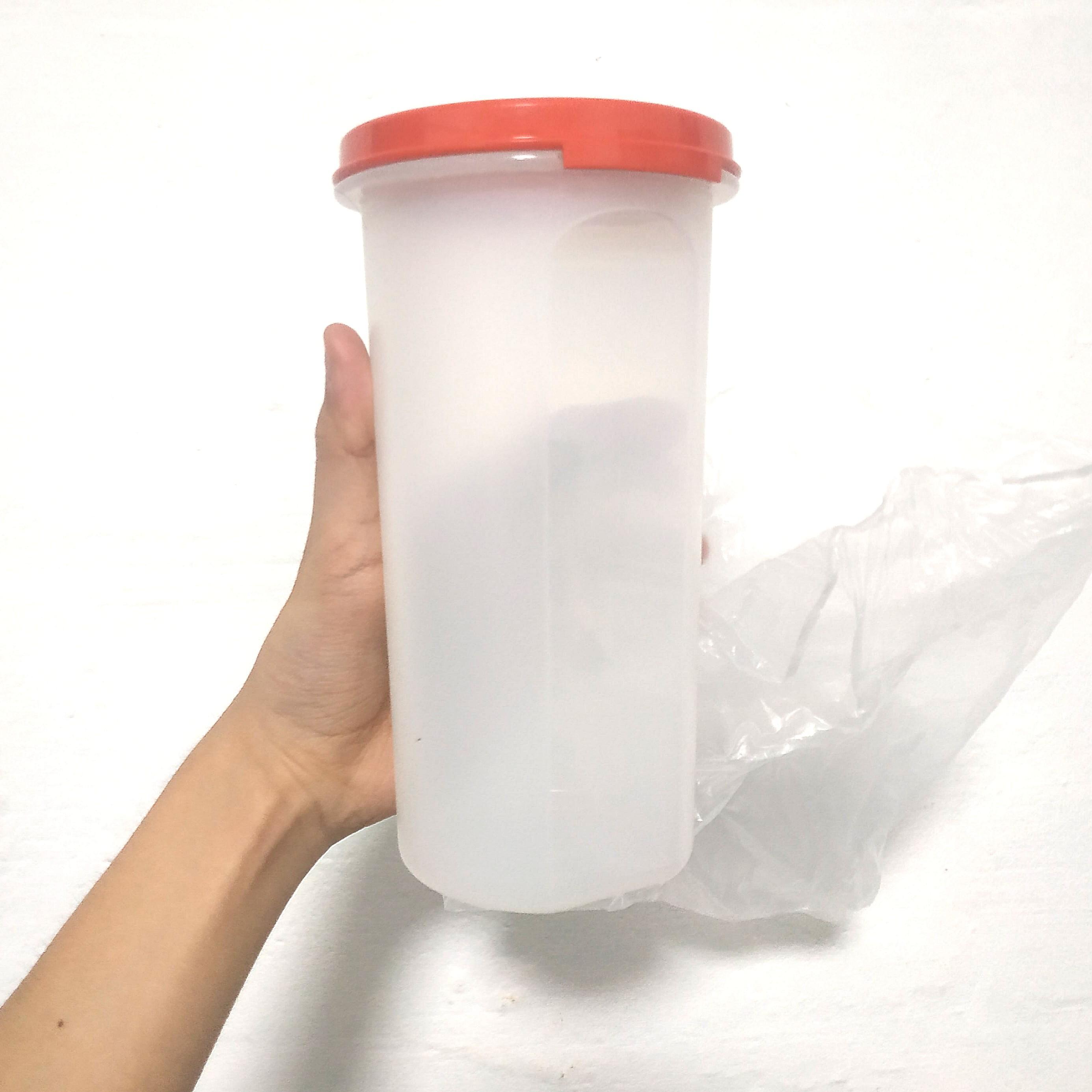 Tupperware 650 ml Modular Mate Round III Tall Container, Furniture ...