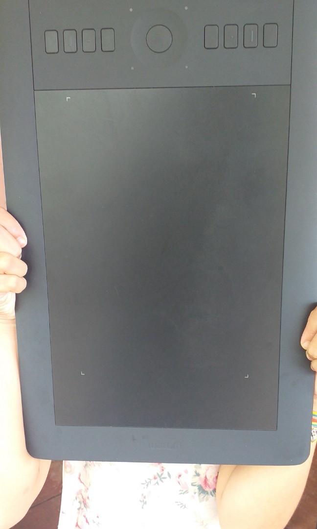 WACOM INTUOS PRO MEDIUM AND WACOM BAMBOO PEN, Mobile Phones & Gadgets ...