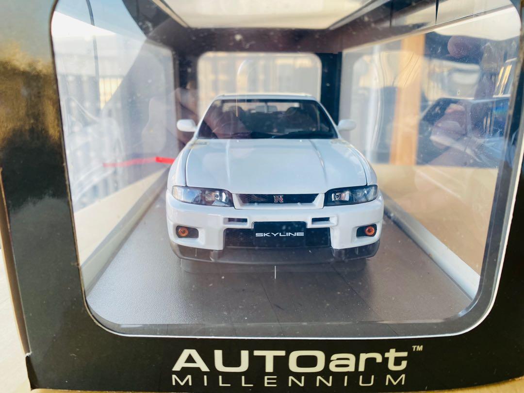 1/18 AUTOart Nissan Skyline GT-R R33 V-Spec (White) AA77322, Hobbies ...