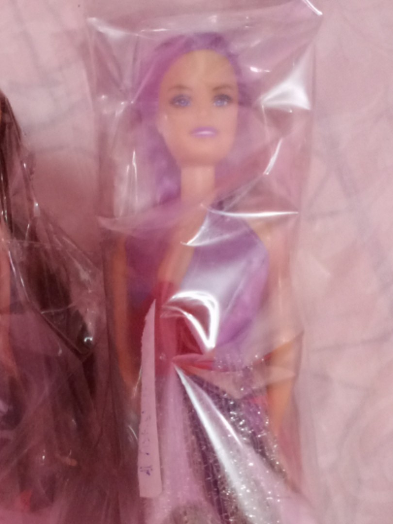Barbie rambut ungu, Toys & Collectibles, Mainan di Carousell