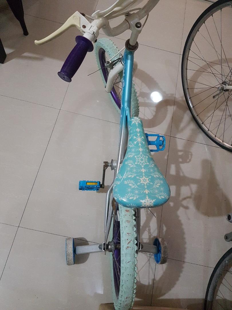 Elsa Kids Bike, Sports Equipment, Bicycles & Parts, Bicycles on Carousell