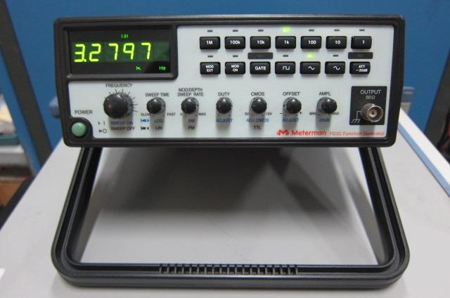 EZ FG-7005C 5MHz Sweep/Function Generator with Frequency Counter or ...