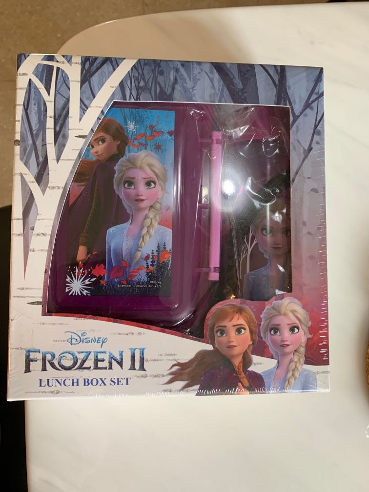 Frozen lunch box set, Babies & Kids, Babies & Kids Fashion on Carousell