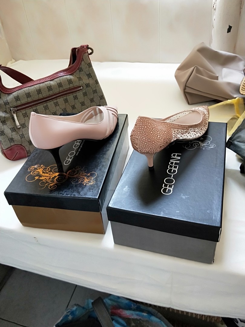 Geo Geana, 女裝, 鞋, 厚底鞋 - Carousell