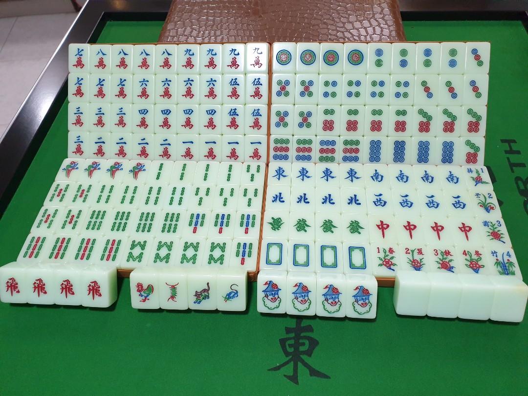 Jade Mahjong set - A1 Size, Hobbies & Toys, Toys & Games on Carousell