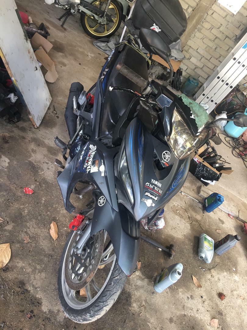 Lc v1 to V2, es, Motorbikes on Carousell