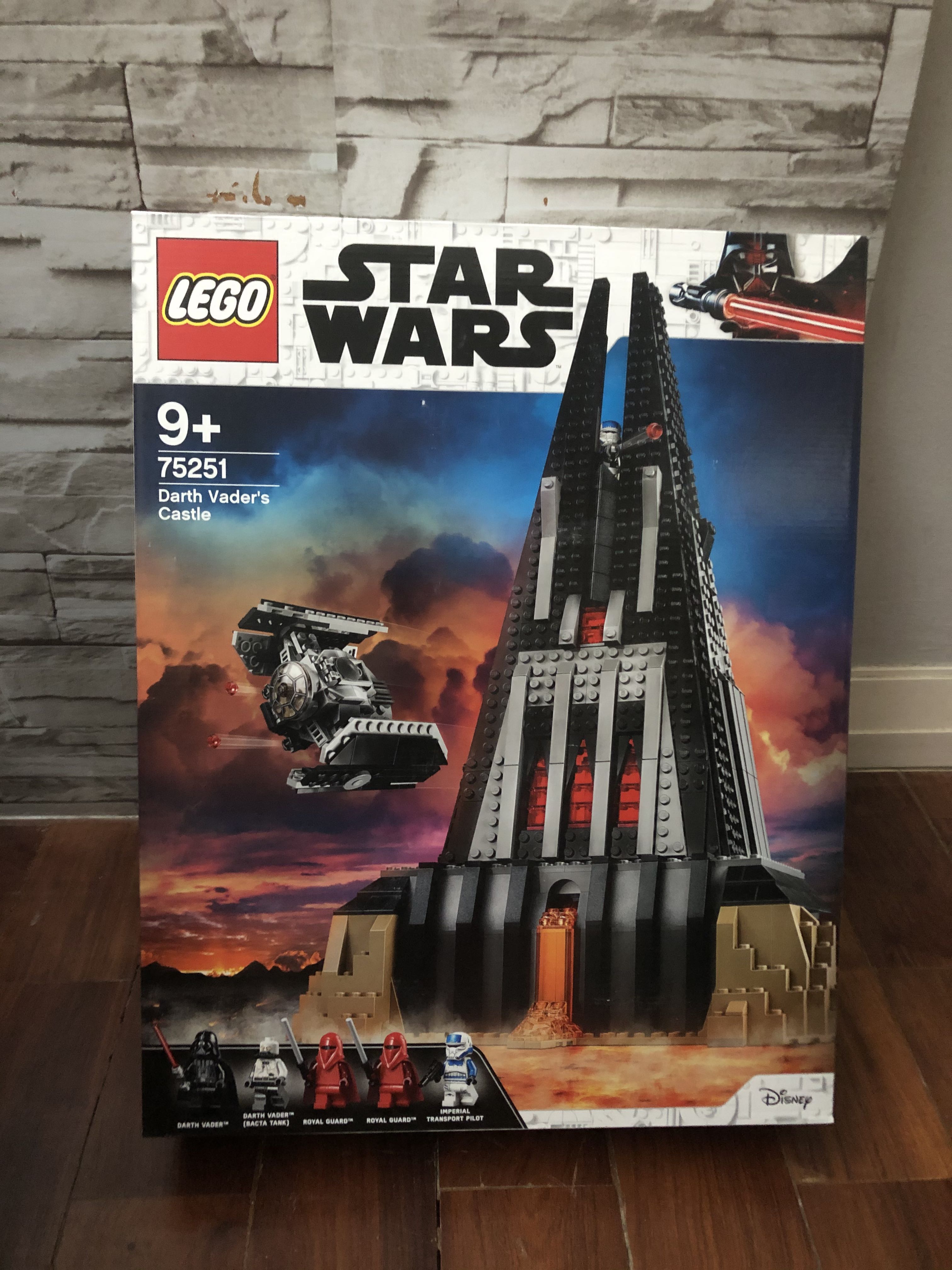LEGO 75251 Star Wars Darth Vader's Castle (New and Sealed), Hobbies ...