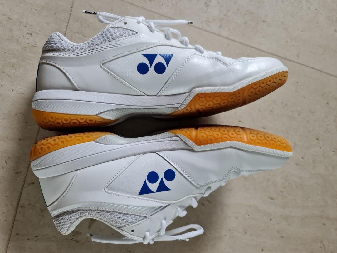 Limited edition 75th anniversary Yonex 65Z2 mens shoes, Sports ...
