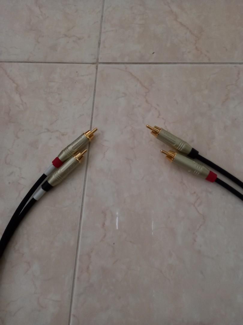 Mogami interconnect cable 1meter pair, Audio, Other Audio Equipment on ...