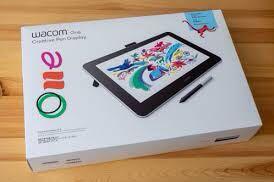Wacom One (DTC-133) Graphic Drawing Pen Display Tablet, Mobile Phones ...