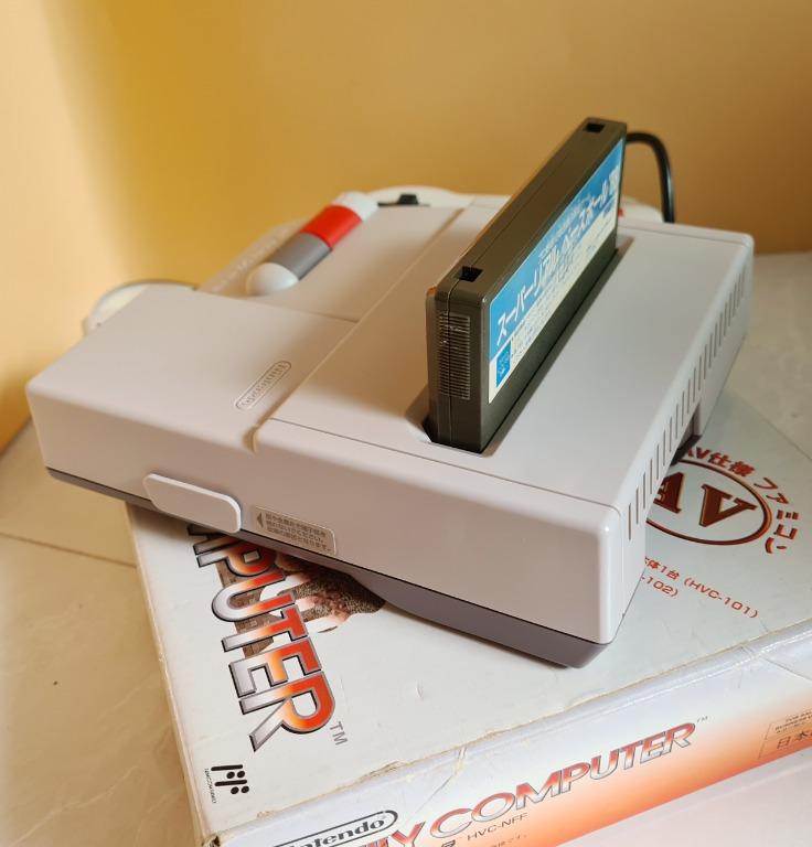 Nintendo AV Famicom Console HVC-101 New-Style NES Boxed, Video Gaming ...