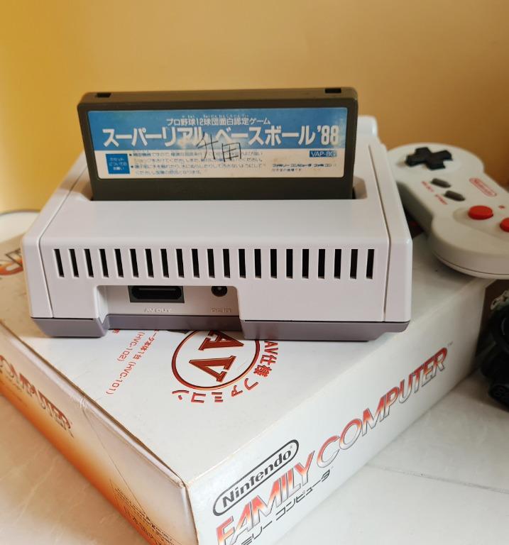 Nintendo AV Famicom Console HVC-101 New-Style NES Boxed, Video Gaming ...