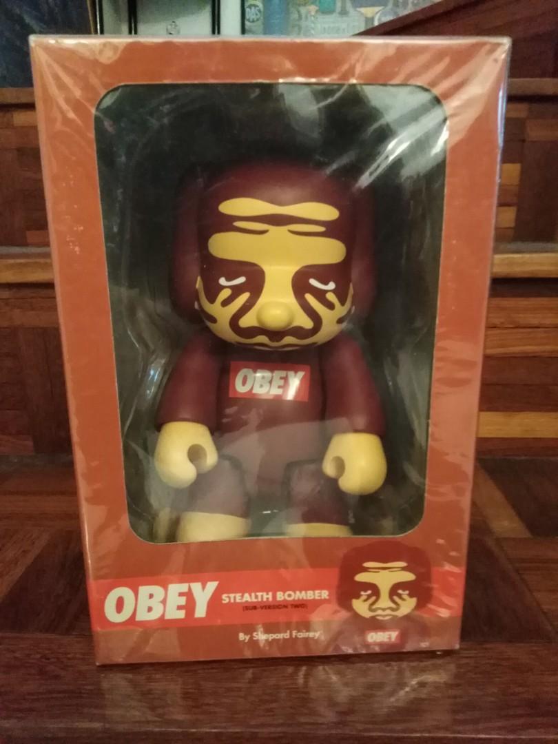 OBEY Shepard Fairey Qee Stealth Bomber Designer Vinyl Figure, Hobbies ...
