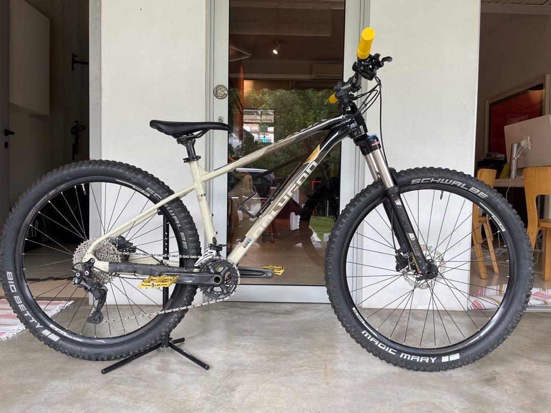 Polygon xtrada 6 2021 UPGRADED, Sports Equipment, Bicycles & Parts, Bicycles on Carousell