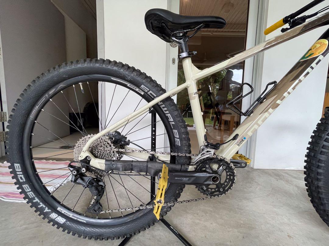 Polygon xtrada 6 2021 UPGRADED, Sports Equipment, Bicycles & Parts, Bicycles on Carousell