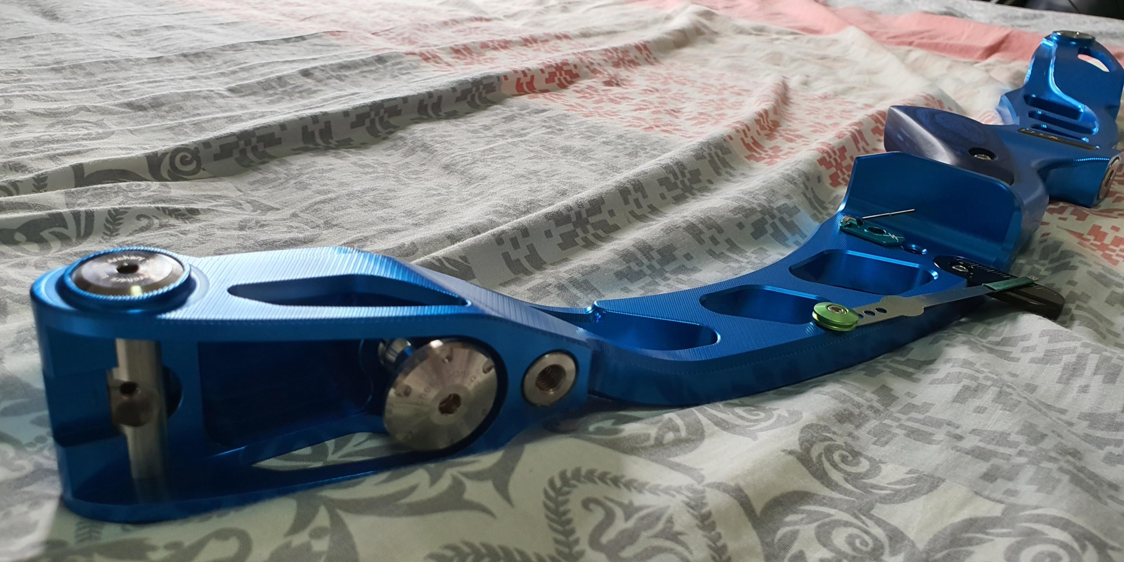 Sanlida Miracle X10 Riser for archery, Sports Equipment, Other Sports ...