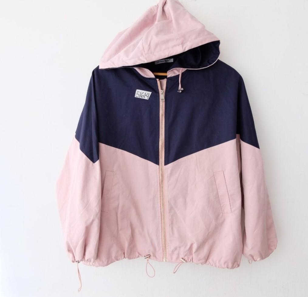 Two tone Windbreaker Jacket with Hood, Women's Fashion, Coats, Jackets ...