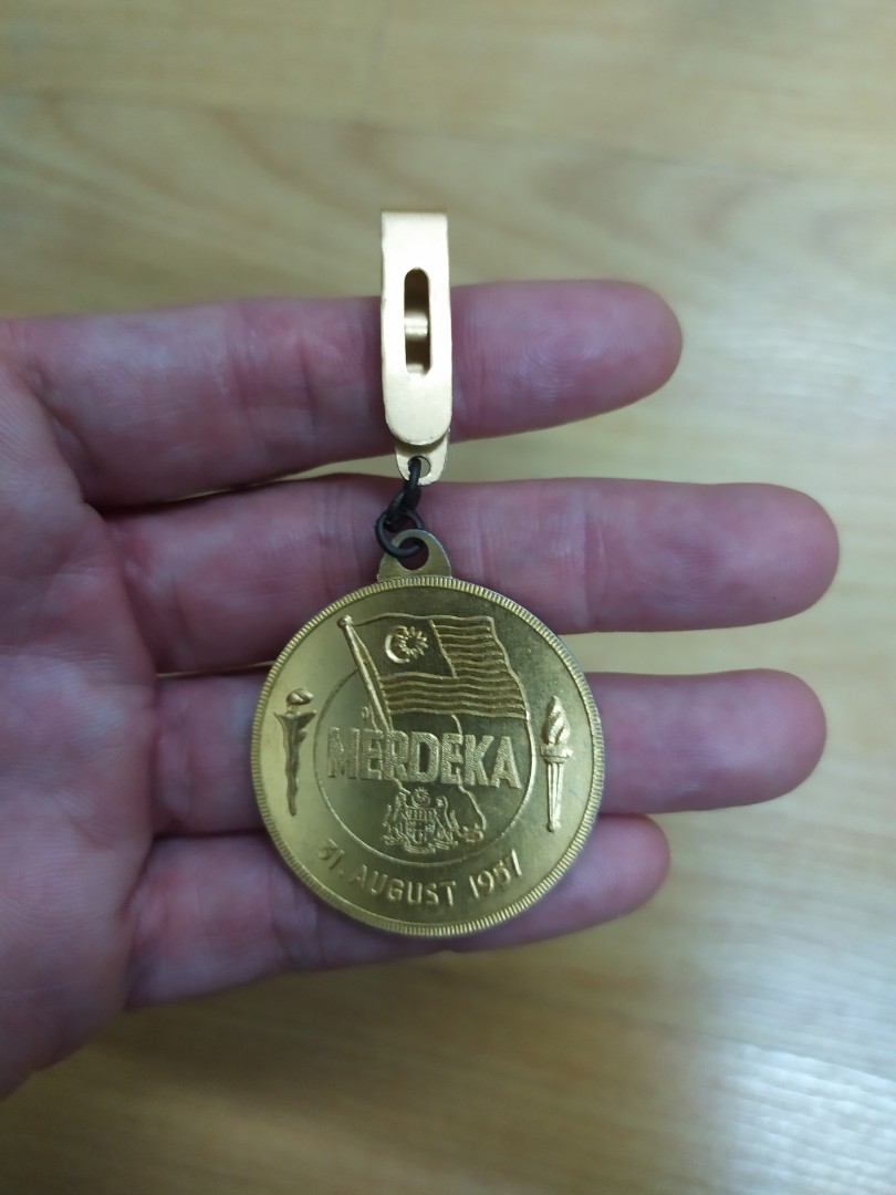 Vintage Merdeka Medal 3, Hobbies & Toys, Collectibles & Memorabilia ...