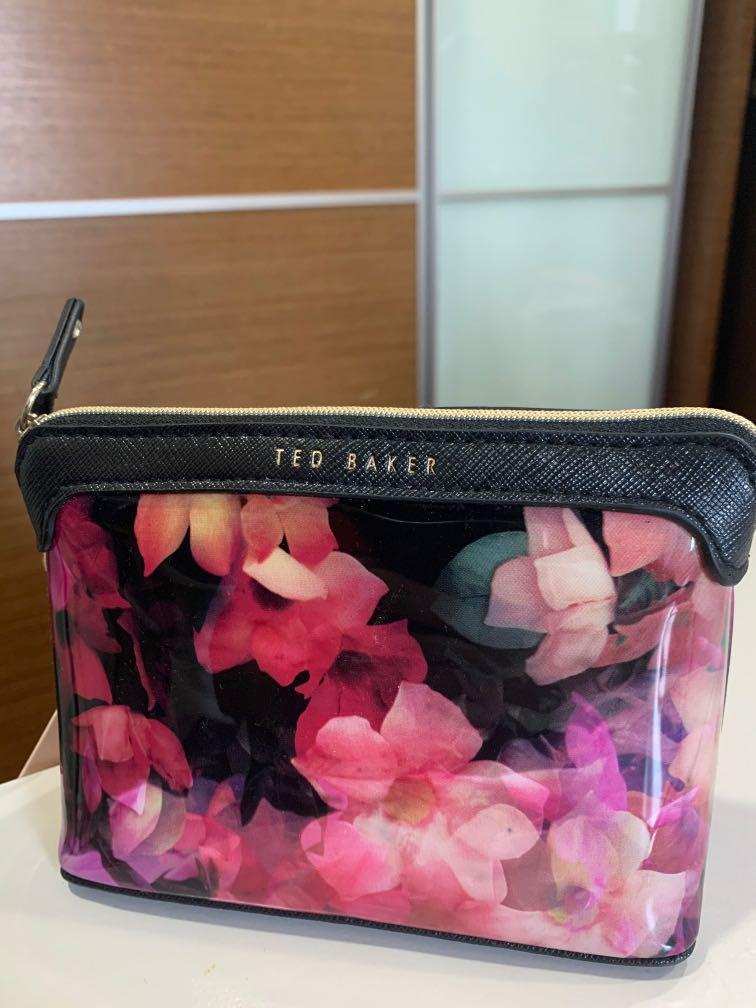 Brand new Ted Baker small pouch, Women's Fashion, Bags & Wallets ...