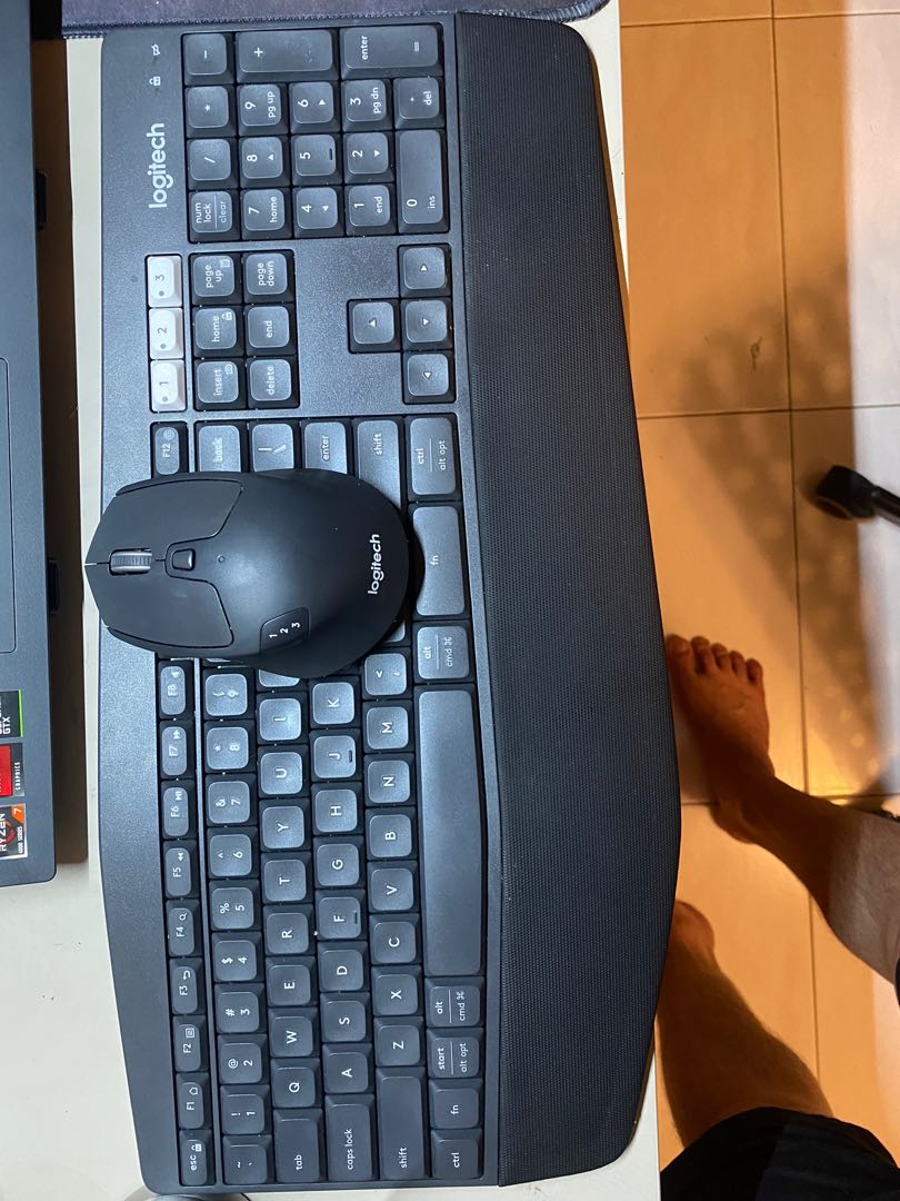 Logitech K850 Bluetooth wireless keyboard & Mouse K720, Computers ...