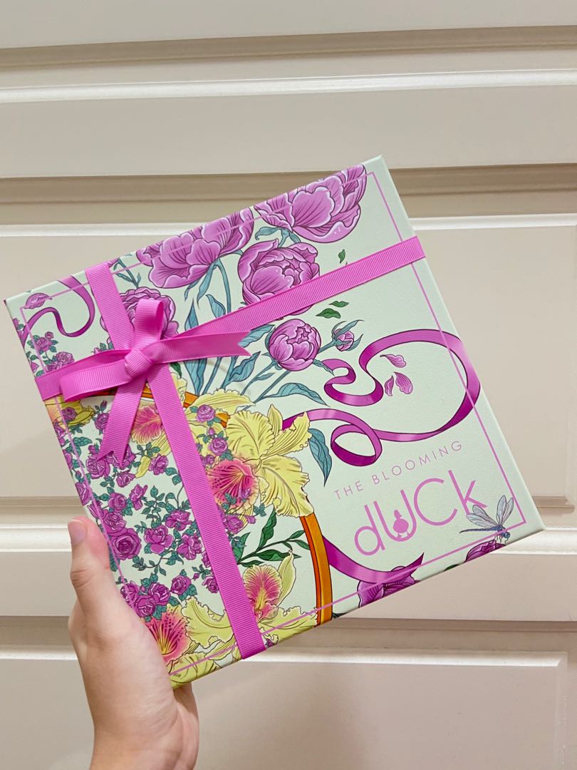 [READYSTOCK] Brand 🆕 The Blooming Trio dUCk in Tribute, Women's Fashion ...