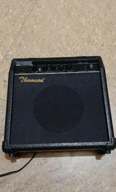 2nd Hand Thomson Precision Bass Guitar SET with freebies, Hobbies ...