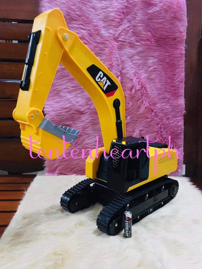 Toy State Caterpillar Construction Massive Machine: Excavator, Hobbies ...