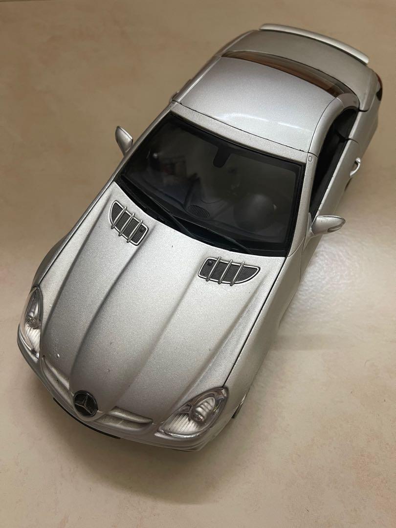 1/18 SLK 55 AMG, Hobbies & Toys, Toys & Games on Carousell