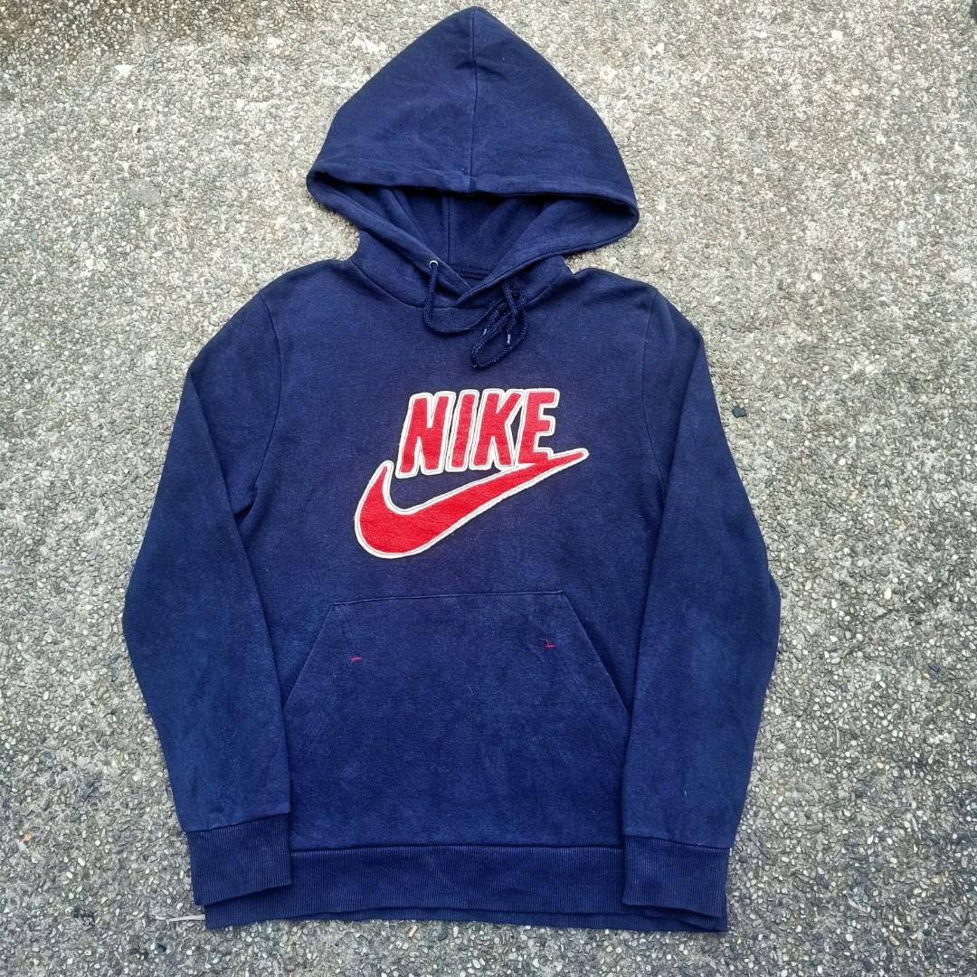 80s Vintage Nike hoddie patch logo, Men's Fashion, Coats, Jackets and ...