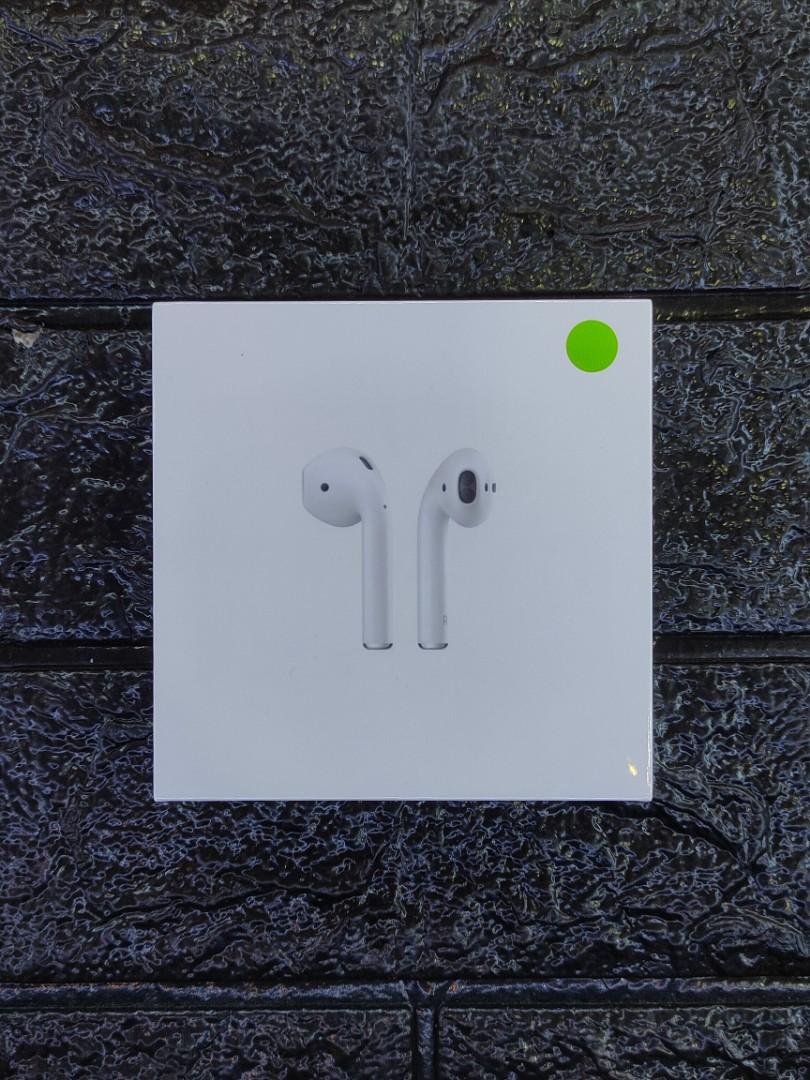 Apple Airpods 2 With Charging Case (Local Set), Audio, Earphones on ...