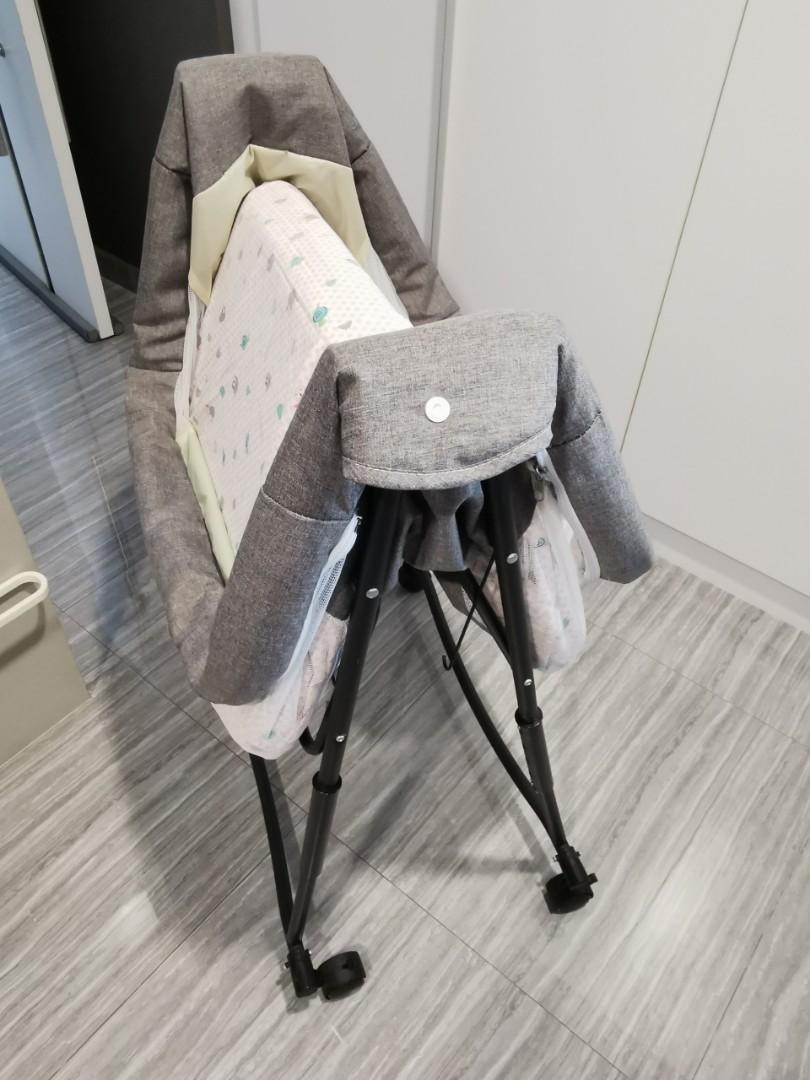 Baby portable cot/rocker, Babies & Kids, Baby Nursery & Kids Furniture ...